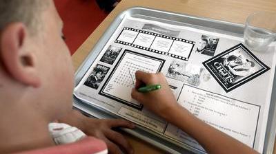 PHOTOS. La cantine du collège de Sissonne se met au cinéma - Journal L ...