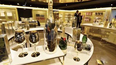 Les champagnes de LVMH toujours plus loin devant - Journal L'Union