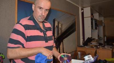 Il redonne vie aux appareils numériques - Journal L'Union